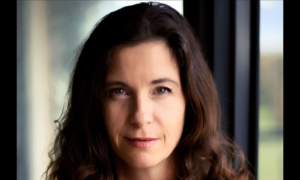 TEXT-TALK | H O W A R D S B E N D